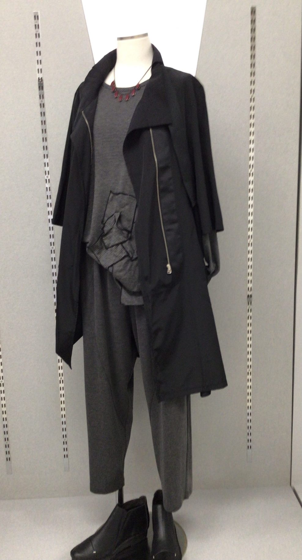 Art店 | 株式会社 夢地哉